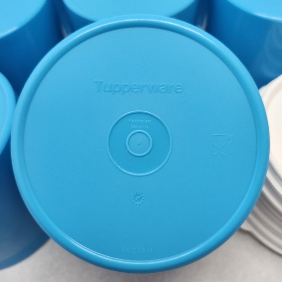 Tupperware | Kitchen | Tupperware Canisters 8pc Set Blue Base Liquid ...